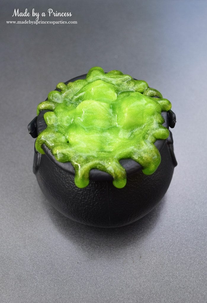 Halloween Party Food Cauldron Pudding Pots