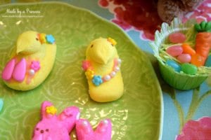 Kids Easter Activity with Marshmallow Peeps Candy - Made by a Princess